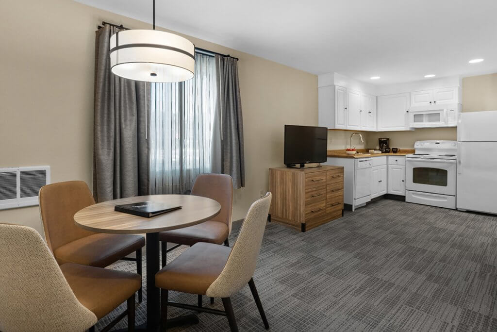 Guest Rooms - The Wayside Inn