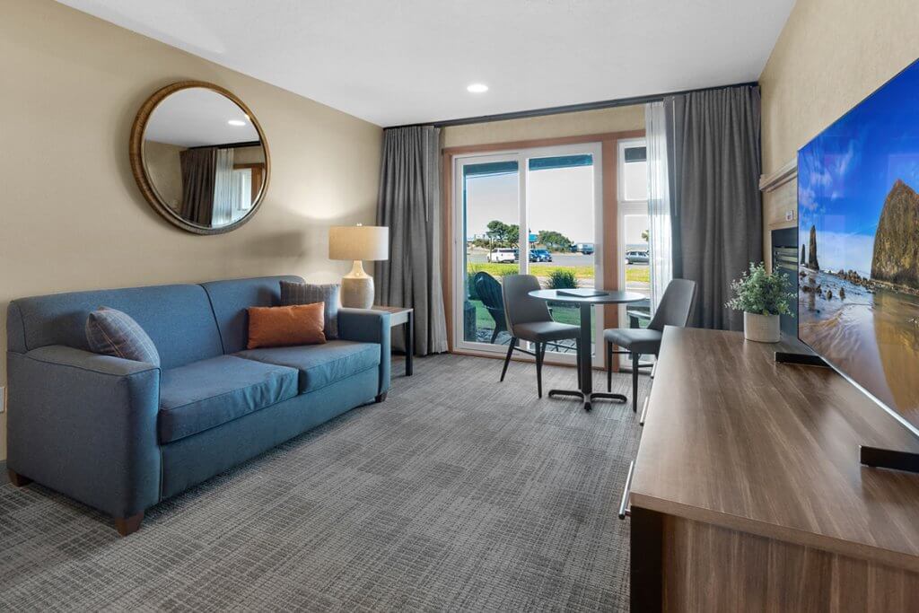 Guest Rooms - The Wayside Inn