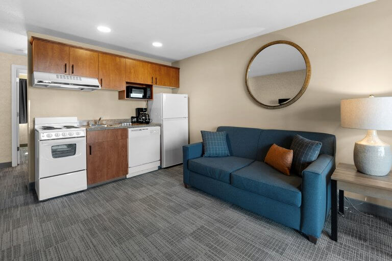 Guest Rooms - The Wayside Inn