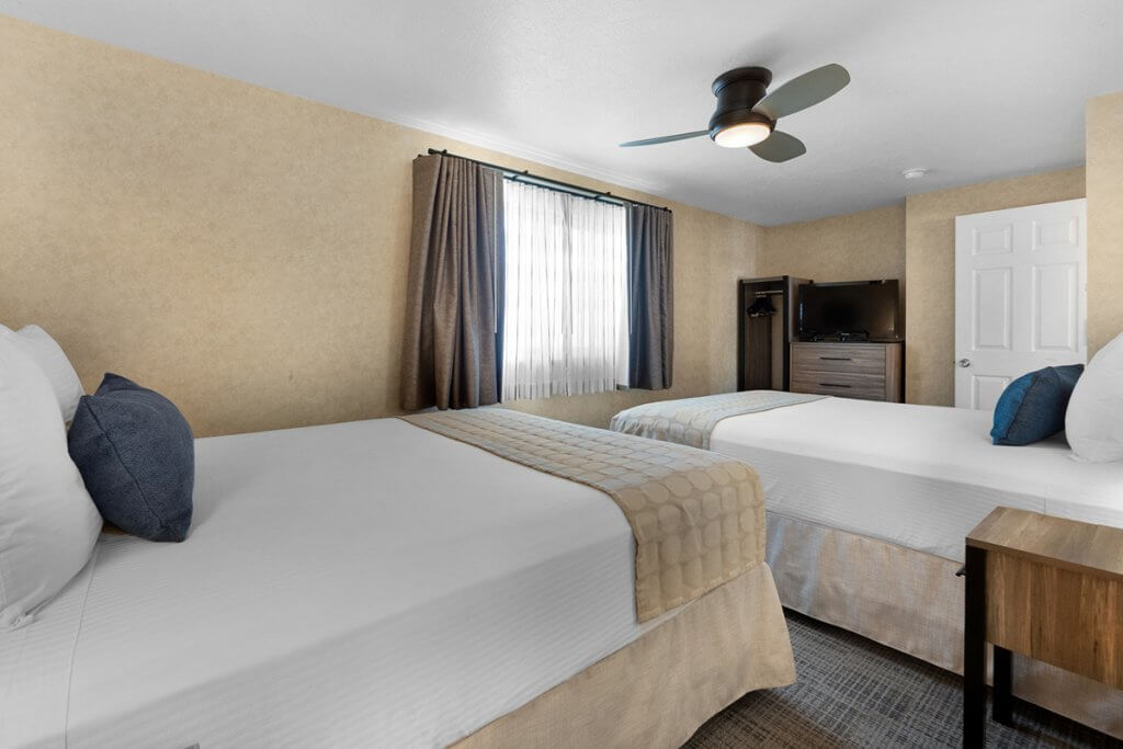 Guest Rooms - The Wayside Inn